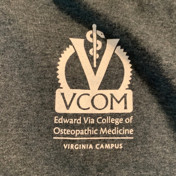 Gildan | Shirts | Edward Via College Of Osteopathic Medicine Vcom ...